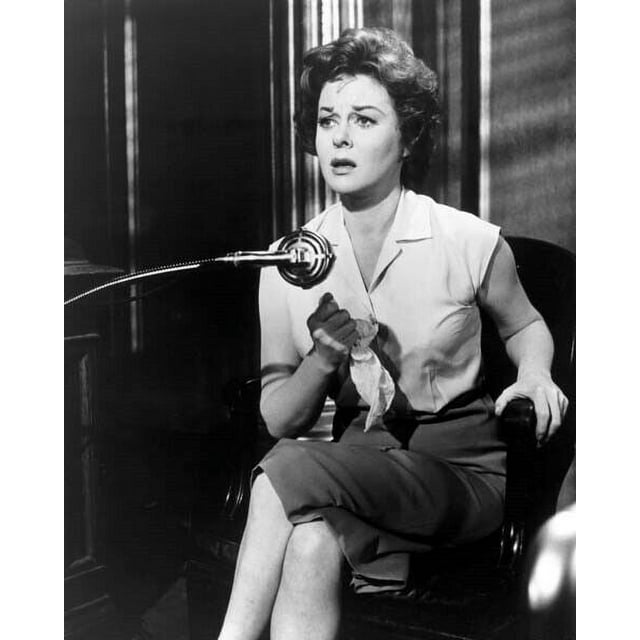 Susan hayward as Barbara Graham on witness stand 1958 I Want To Live ...