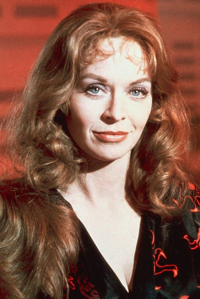 Susannah York 24x36 Poster Superman Portrait - Walmart.com