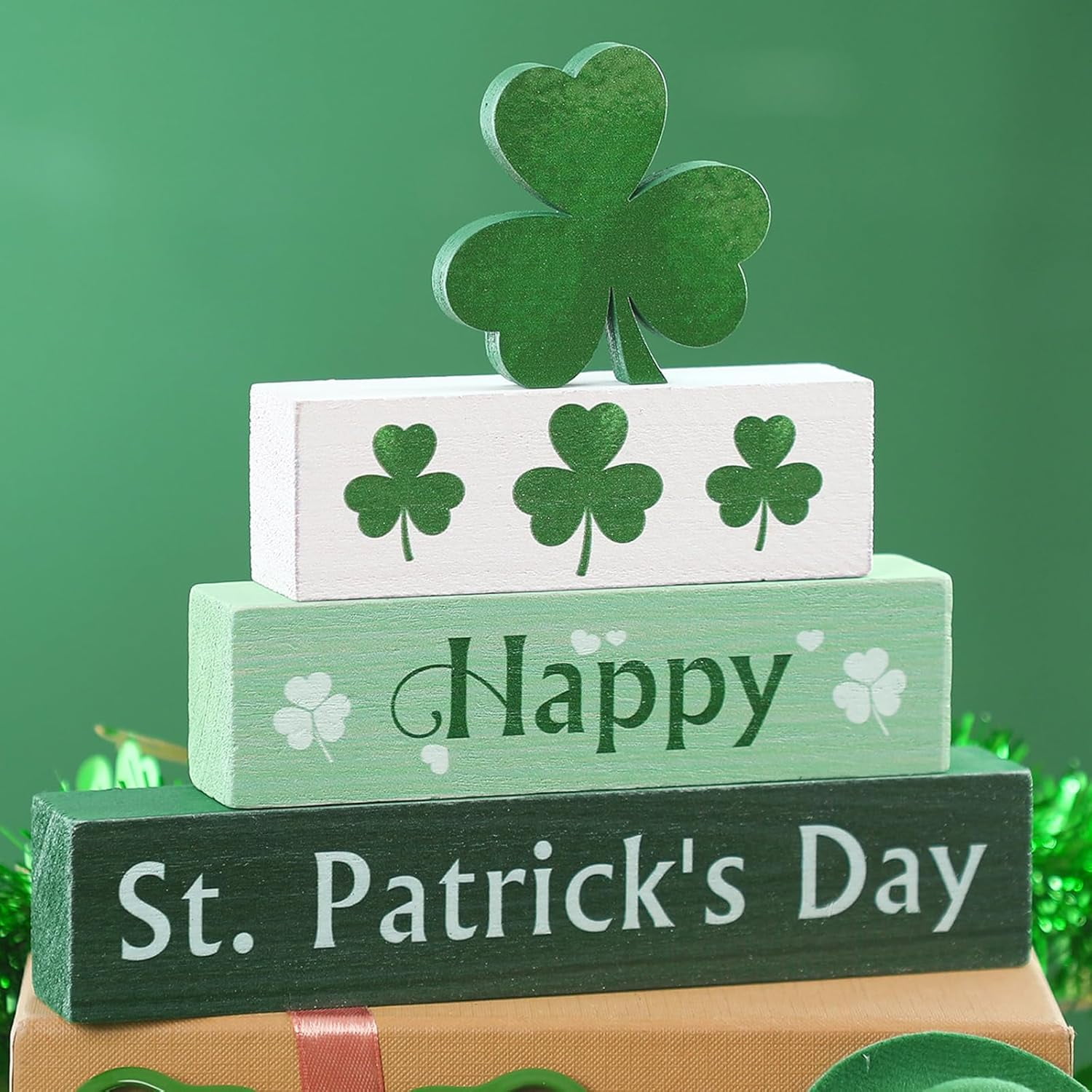 Suzile 4 Pcs St. Patrick's Day Table Decorations Table Topper ...