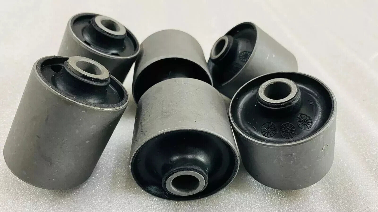 Suzuki Samurai SJ Sierra SJ80 Jimny Front & Rear Suspension Arm Bush ...