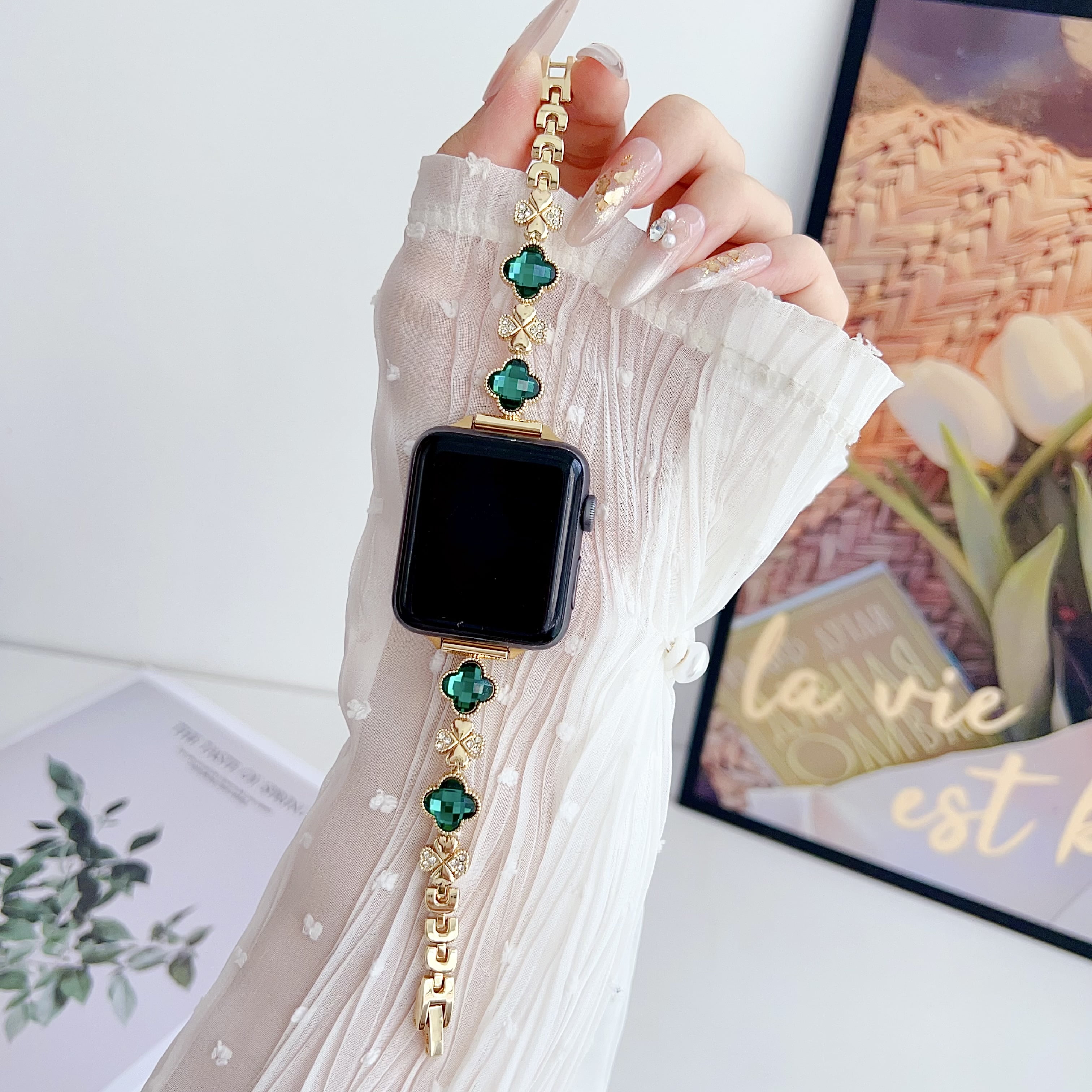 Swarich Metal Strap for Apple Watch Series 9 8 7 6 5 4 3 2 1 SE (38mm ...