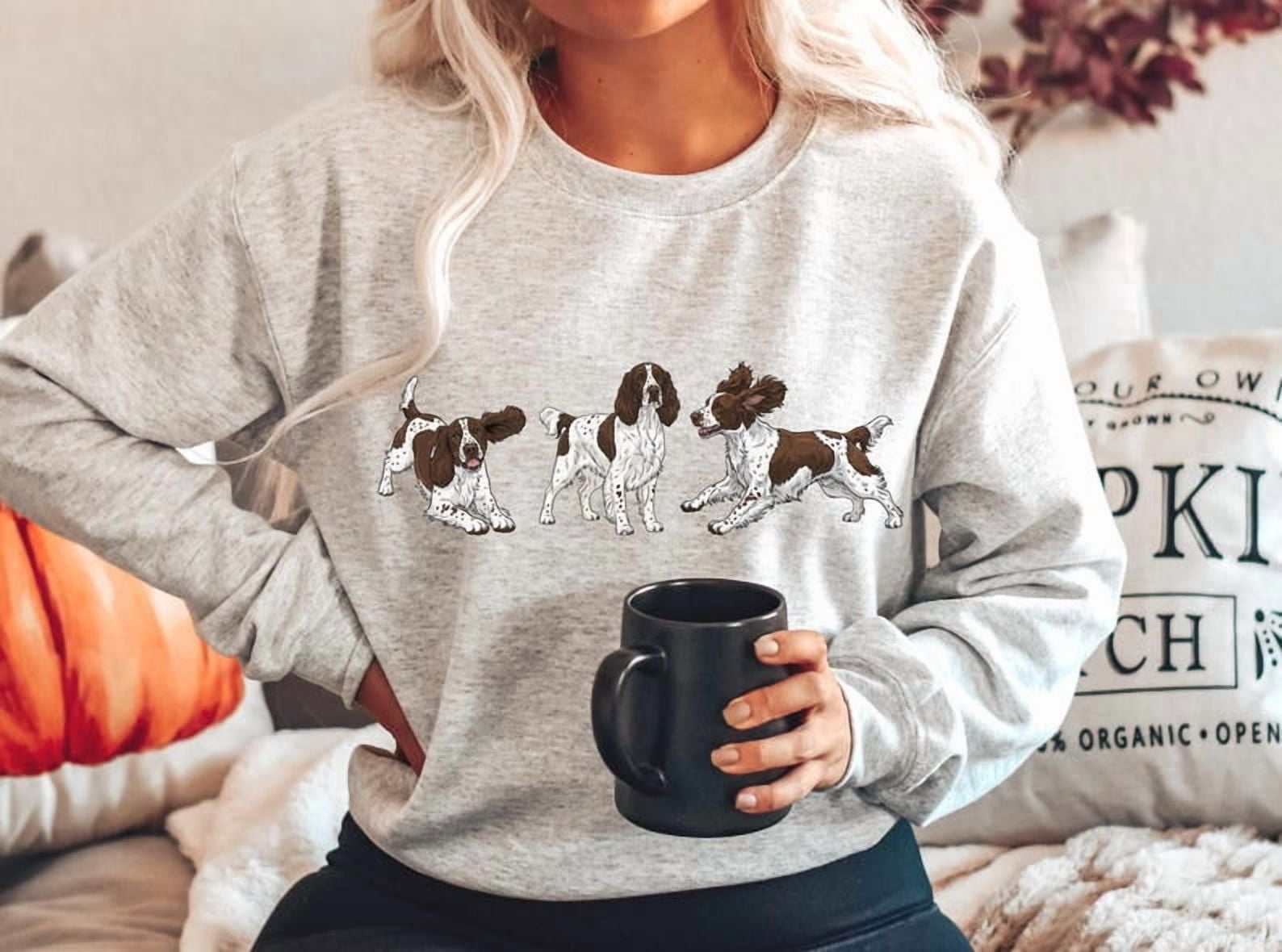Sweatshirt printed with a picture of an English Springer Spaniel, sizes ...