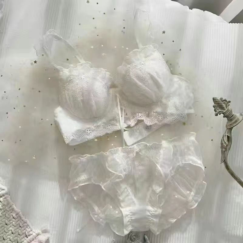 Sweet Japanese Ladies Bra Set Small Breasts Gathered Lace Mesh Sexy Bra ...