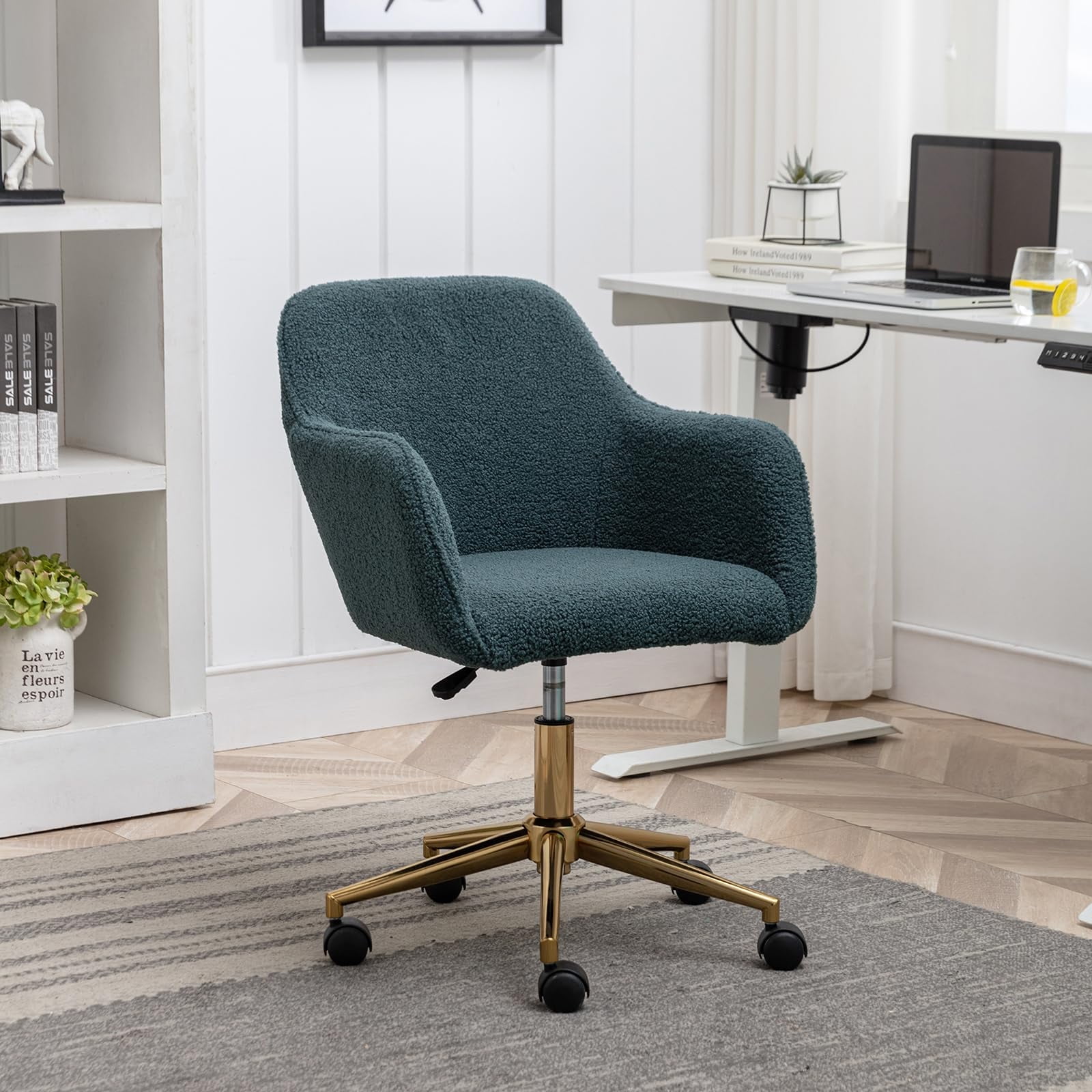 Sweiko Accent Chair for Desk with Wheels and Arms Sherpa Chair with ...