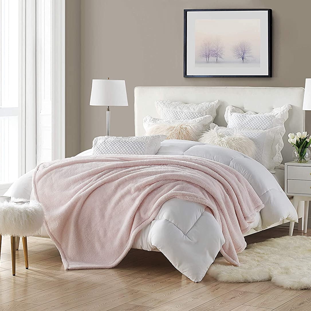 Swift Home Extra-Fluffy & Plush Solid Color Oversized Faux Fur Throw ...