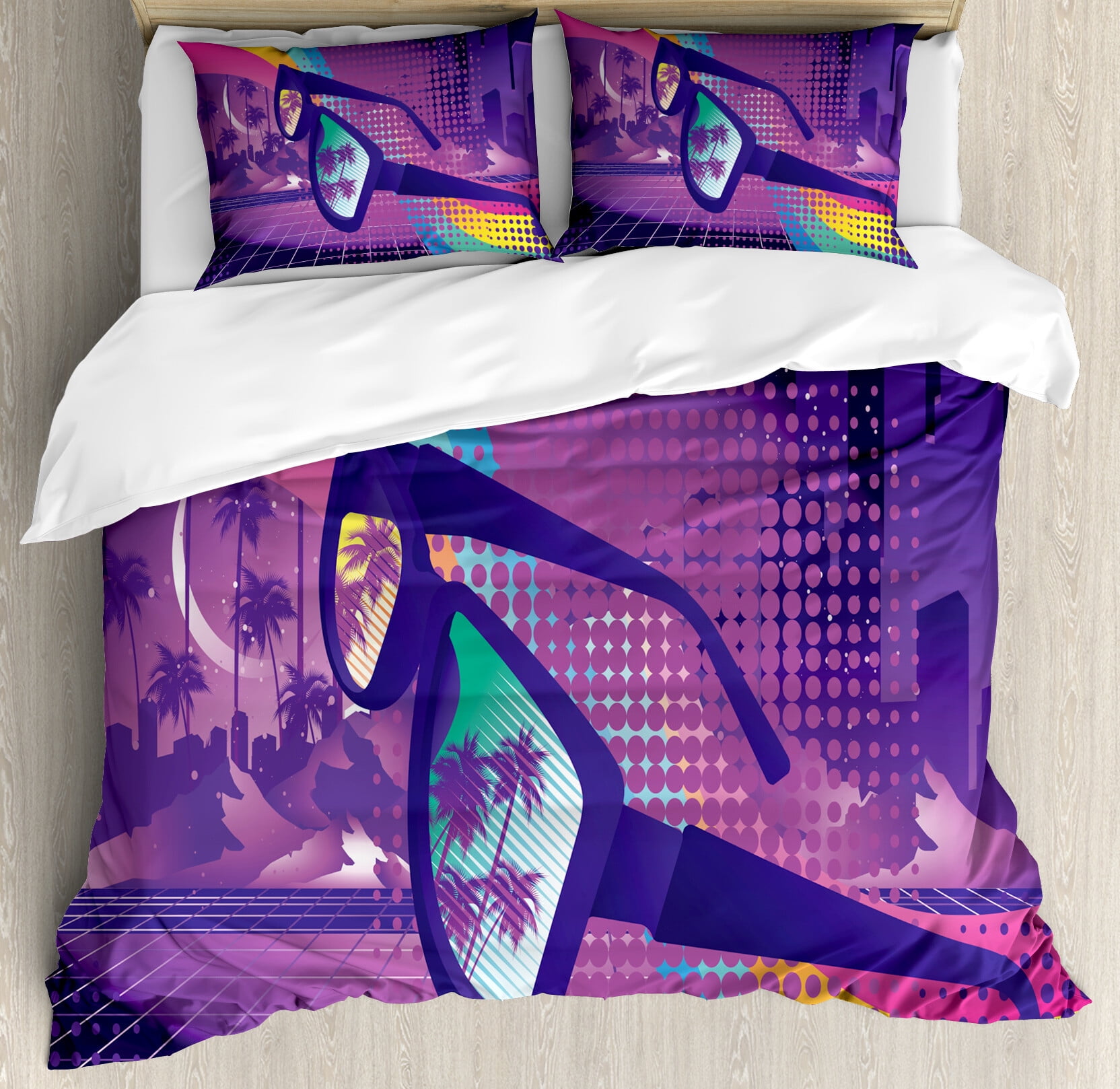 Synthwave Duvet Cover Set, Retro Futuristic City with Palms and ...