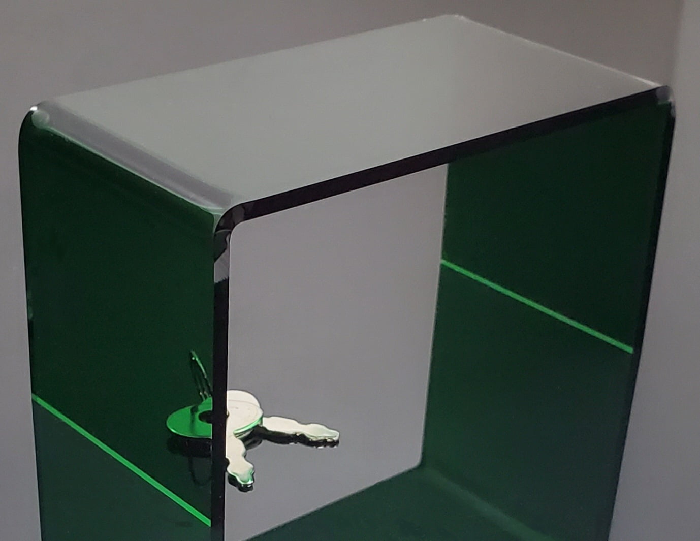 T'z Tagz 10x8x1.5 Dark Green Multi-Use Single Unit Acrylic Showcase ...