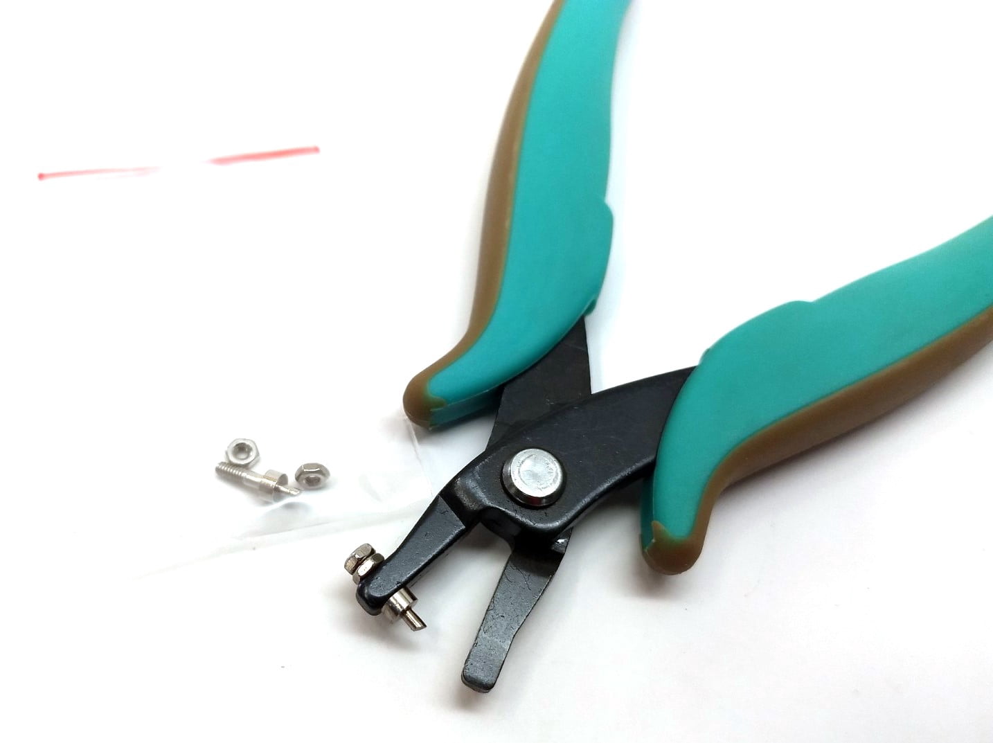 T005 - Metal Punch Hole Pliers - Vintaj - 14cm (5 1/2 in) - Hole Making ...