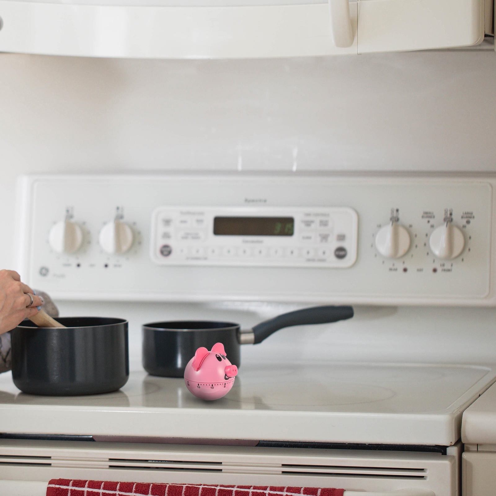 TABLETREANDS Pink Plastic Small Pig Timer For Kitchen Use And Baking ...