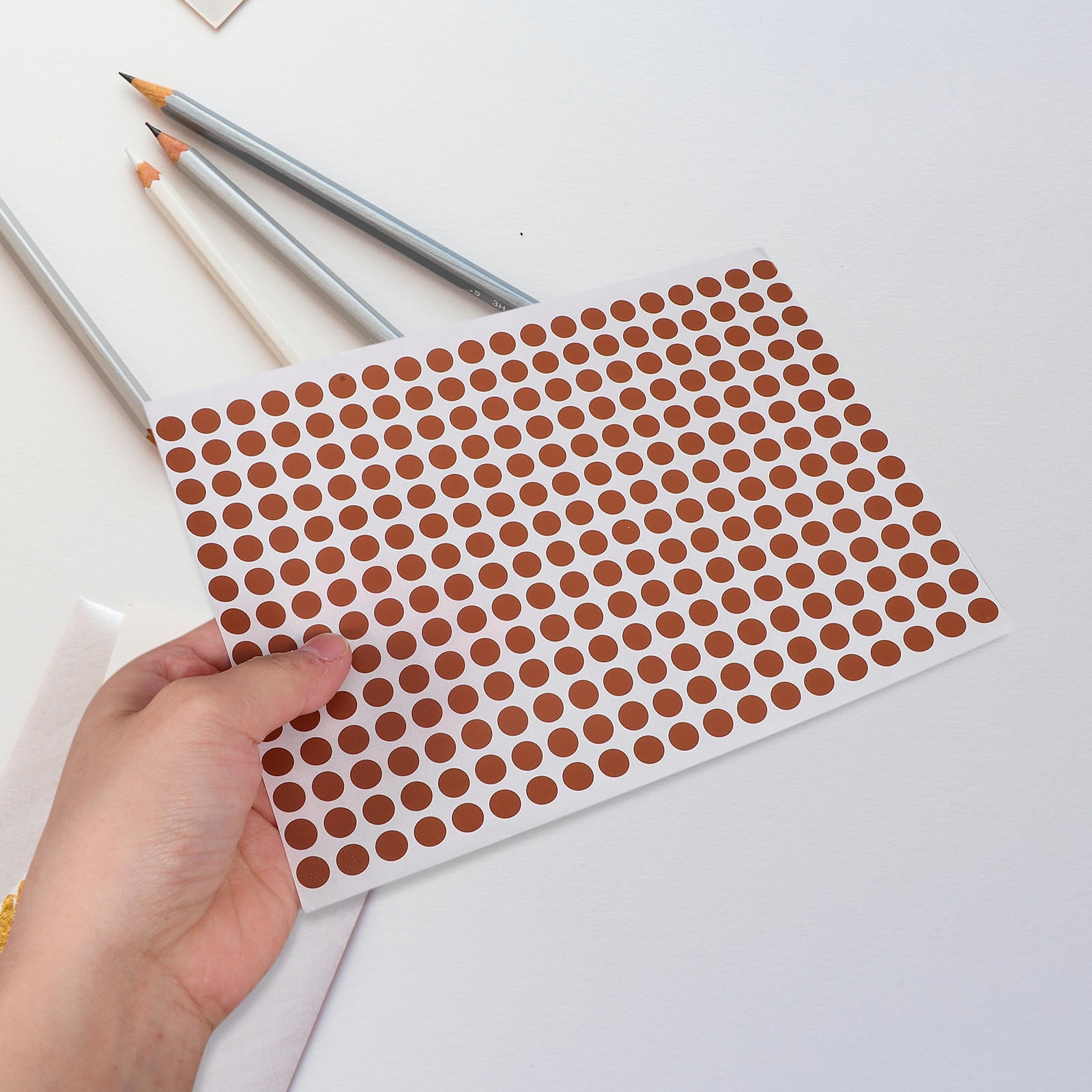 TEHAUX Masteelf 10 Sheets Adhesive Round Stickers Sealing Circle Label ...