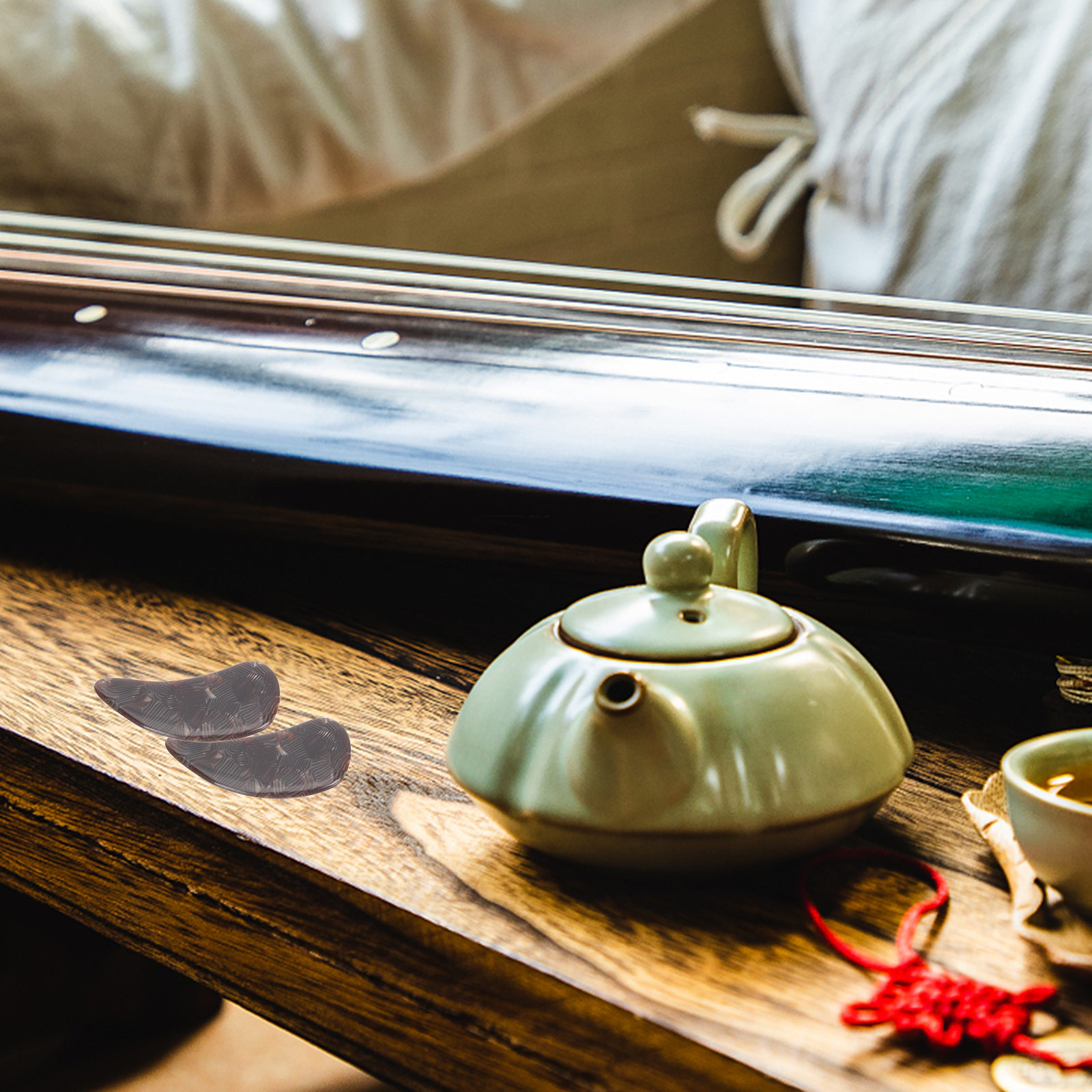 TEHAUX 8Pcs Guzheng Nails Composite Material Moon Shadow Color for ...