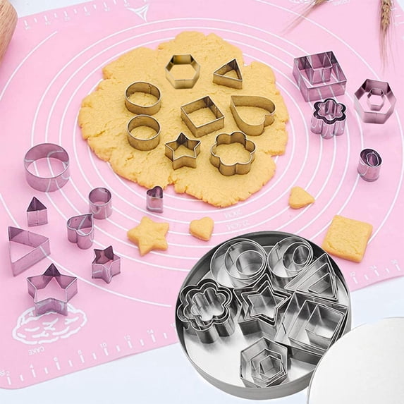 TERGAYEE Mini Metal Cookie Cutters Set,24pcs Geometric Shaped Cookie ...