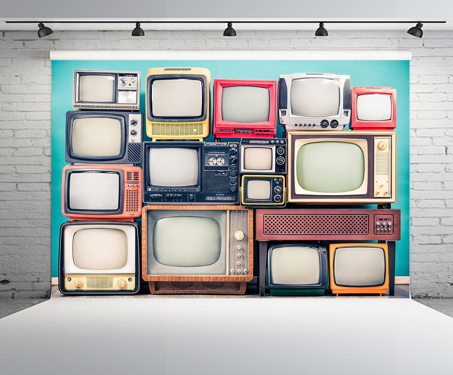 TG4THT-9ftx6ft Retro TV Backdrop Wooden Television Stand with TV ...