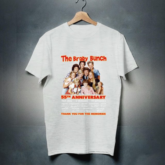 THE BRADY BUNCH 55TH ANNIVERSARY T-SHIRT 1969 ® 2024 THANK YOU FOR THE MEMORIES - Walmart.com