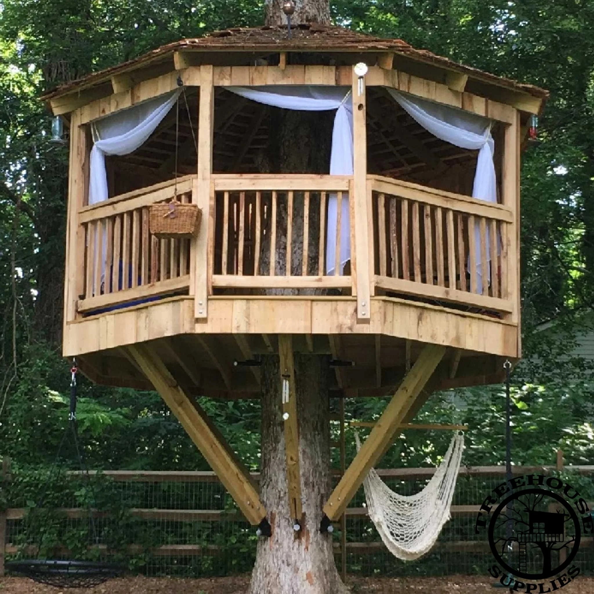 THE WHITE RIVER © : 8' Octagonal Treehouse Plan - Walmart.com