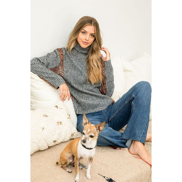 THML Charcoal Gray Leopard Accent Turtleneck Sweater - Walmart.com
