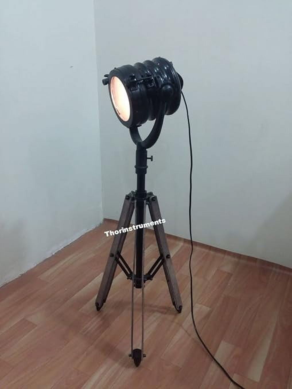 THOR INSTRUMENTS Retro Nautical Spotlight with Wooden Tripod Table Lamp ...
