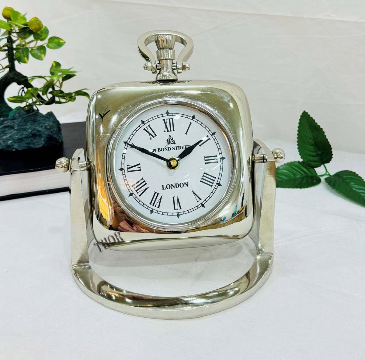THOR INSTRUMENTS Vintage Table Clock on Stand, Decorative Desk and ...