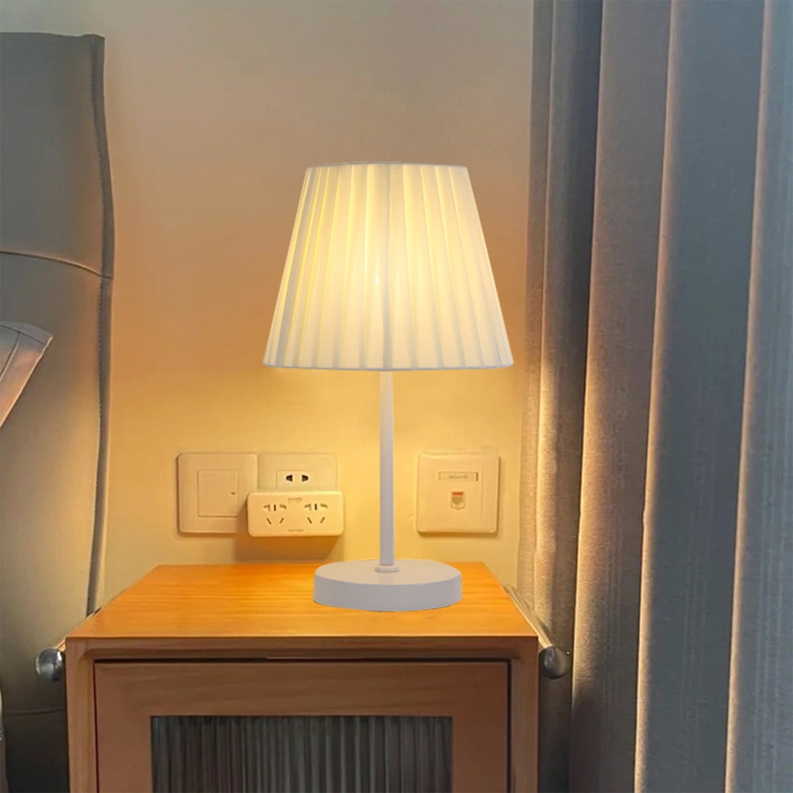 TIHLMK Minimalist Bedside Table Lamp - Small Nightstand Lamp with ...