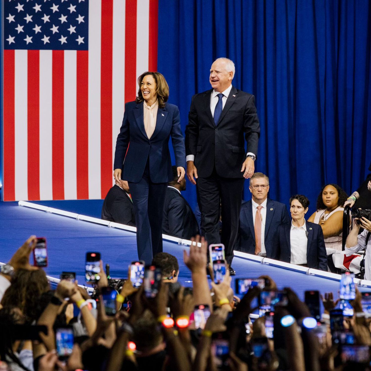 Tim Walz Kamala Harris 2024 Glossy Poster Picture Photo Print Banner ...