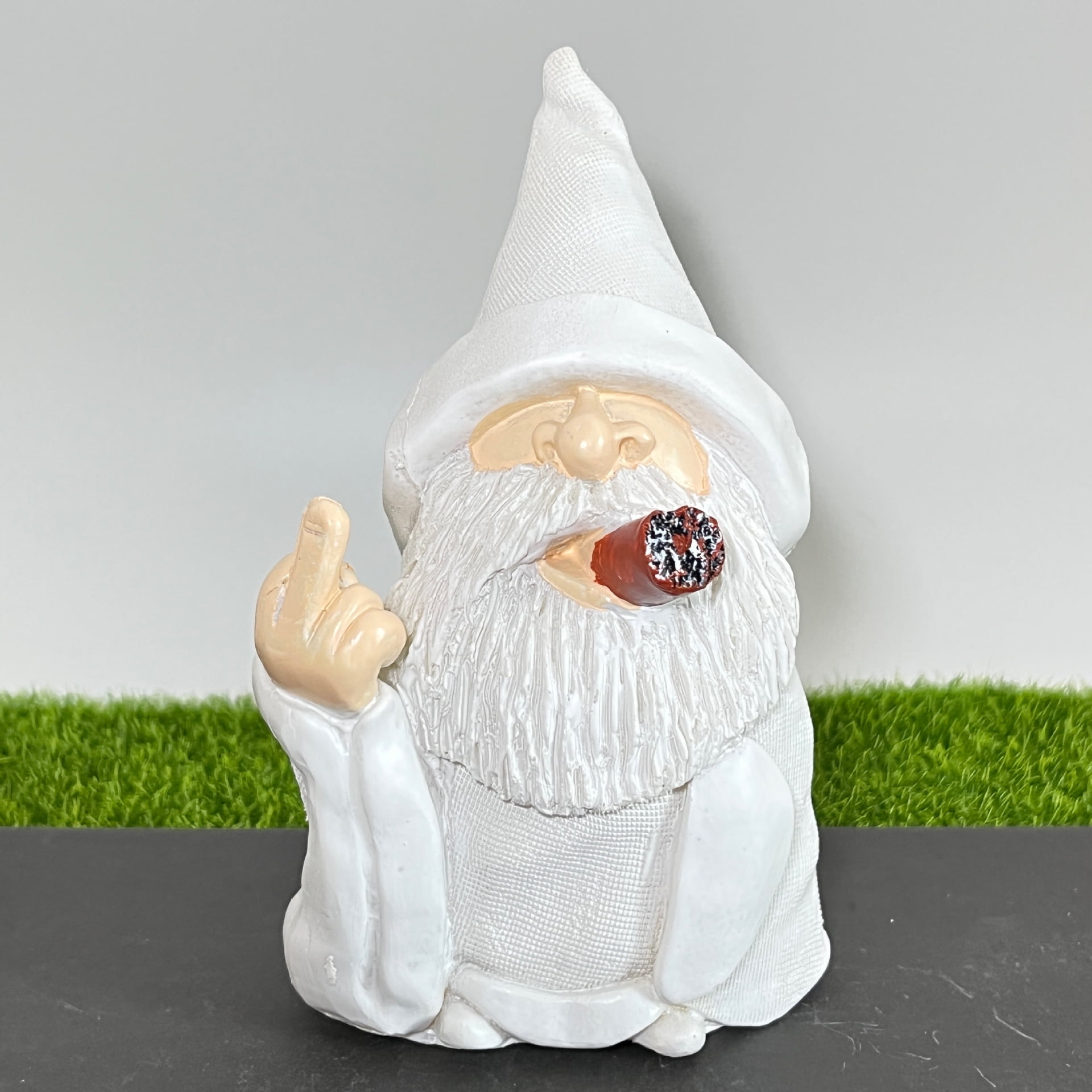 TNSAWRRYOE Funny White Beard Gnomes Dwarf Statue Resin Crafts Garden ...