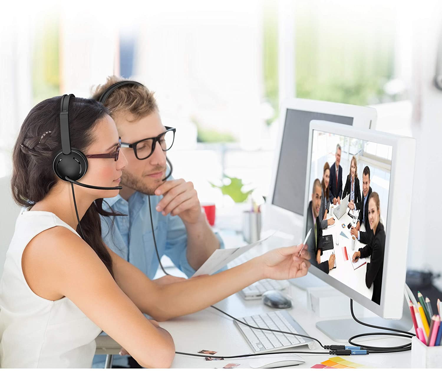 TRAHOO-Headset Splitter for 2 TRRS Headphones or Mics - 3.5mm Jack ...