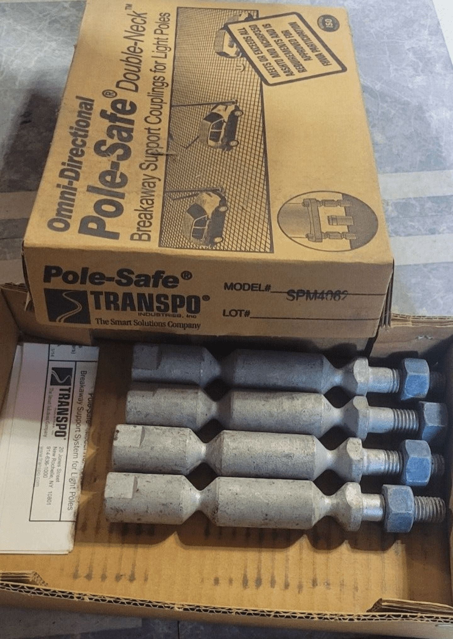 TRANSPO Omni-Directional Pole-Safe Double-Neck Pole Breakaway - SPM4062 ...