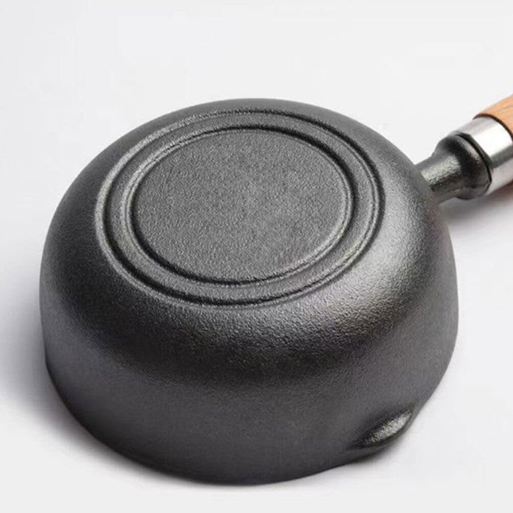 TRH-Wok Small Metal Sauce Pan with Spout - Butter Melting, Oil Boil ...