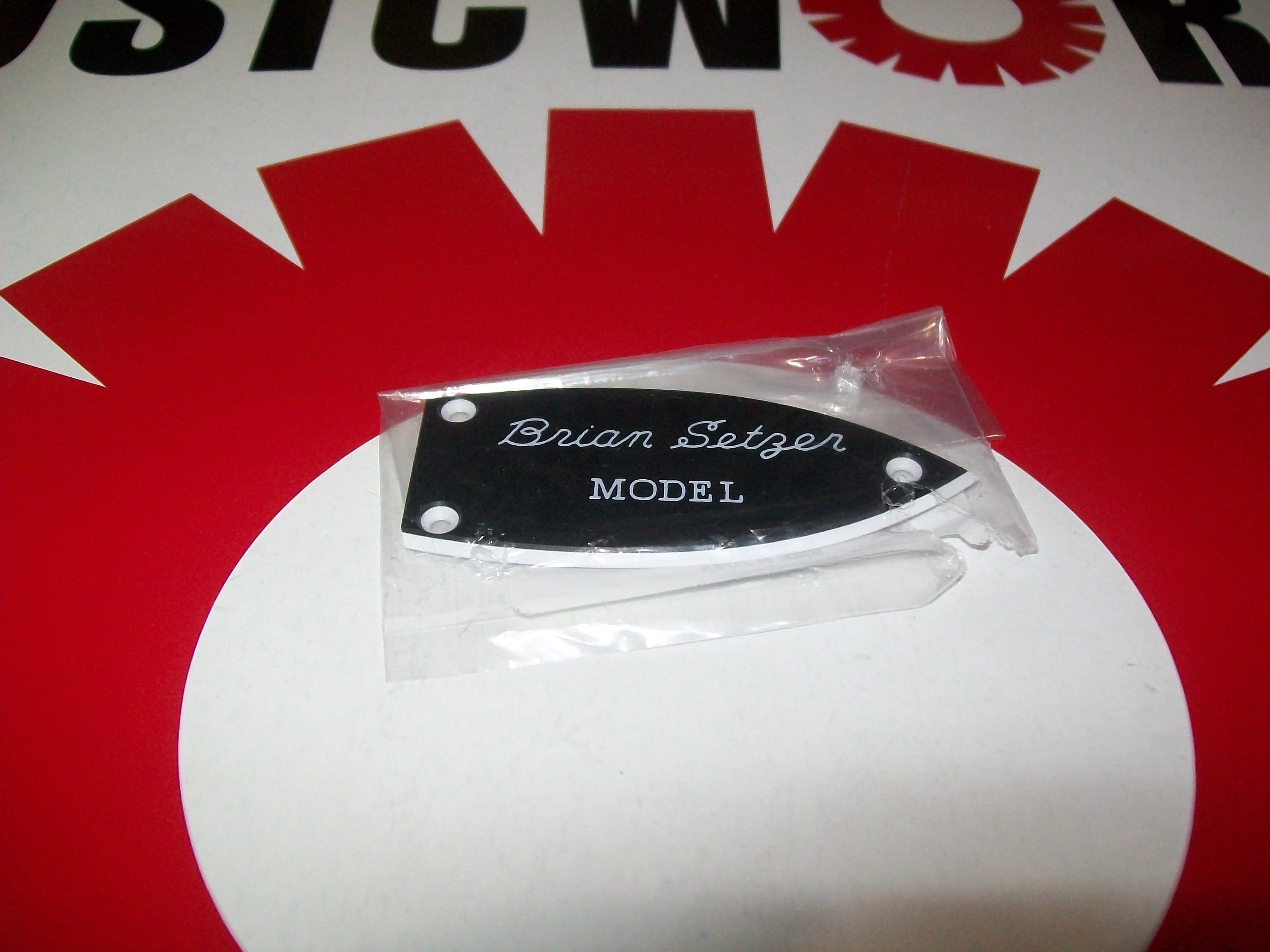TRUSS ROD COVER FOR BRIAN SETZER HOT ROD - BLACK - Walmart.com