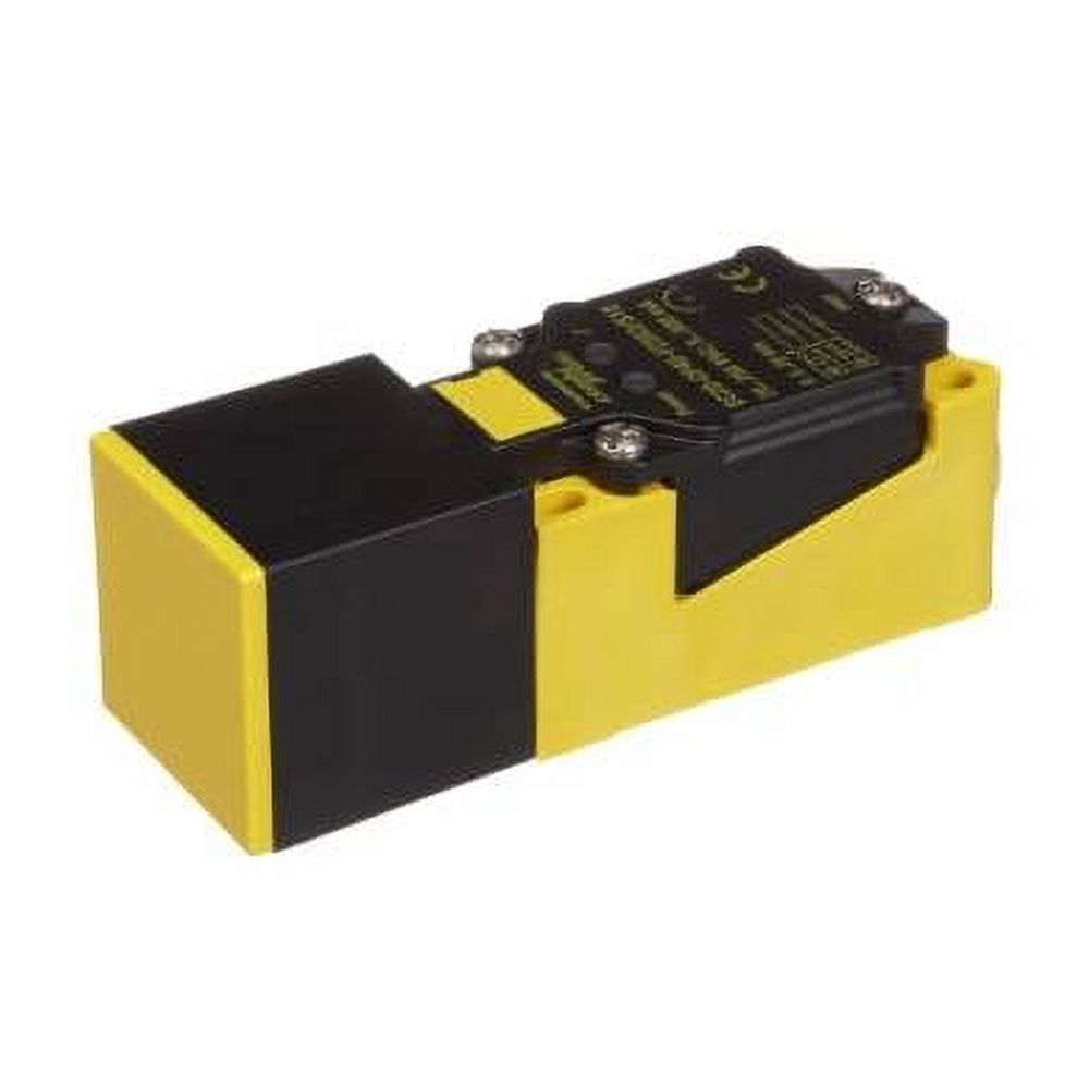 TURCK BC20-CP40-FZ3X2/S10, 20 mm Range Capacitive Proximity Sensor NO ...