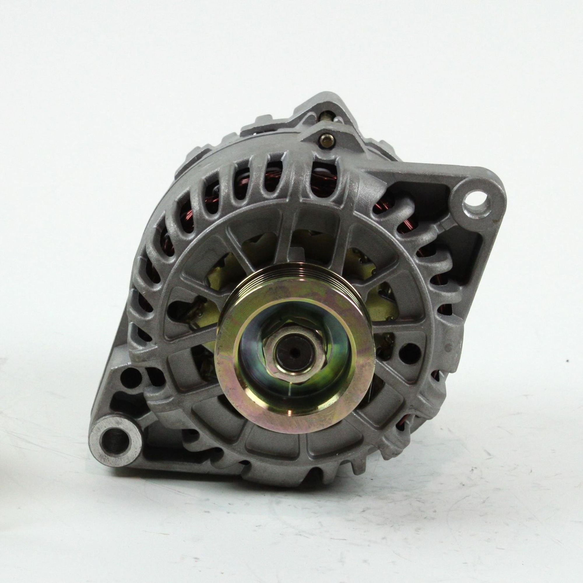TYC 2-08263 Ford/Mercury Replacement Alternator Compatible with 00-01 ...