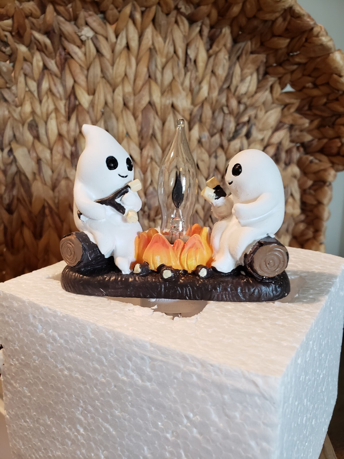 TYFLEI Halloween Ghost Bonfires 3D Flashing Night Lights, LED Ghost ...