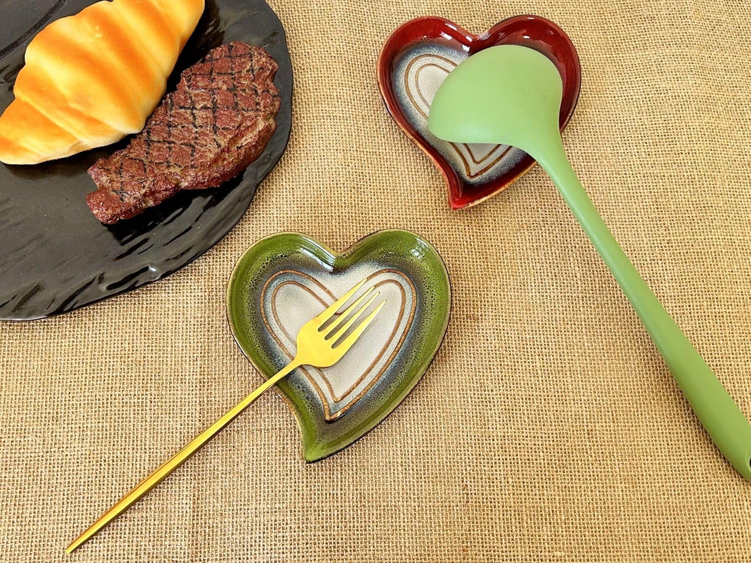TYHREF-Ceramic Spoon Rest for Stove Top, Heart Cute Spoon Rest for ...