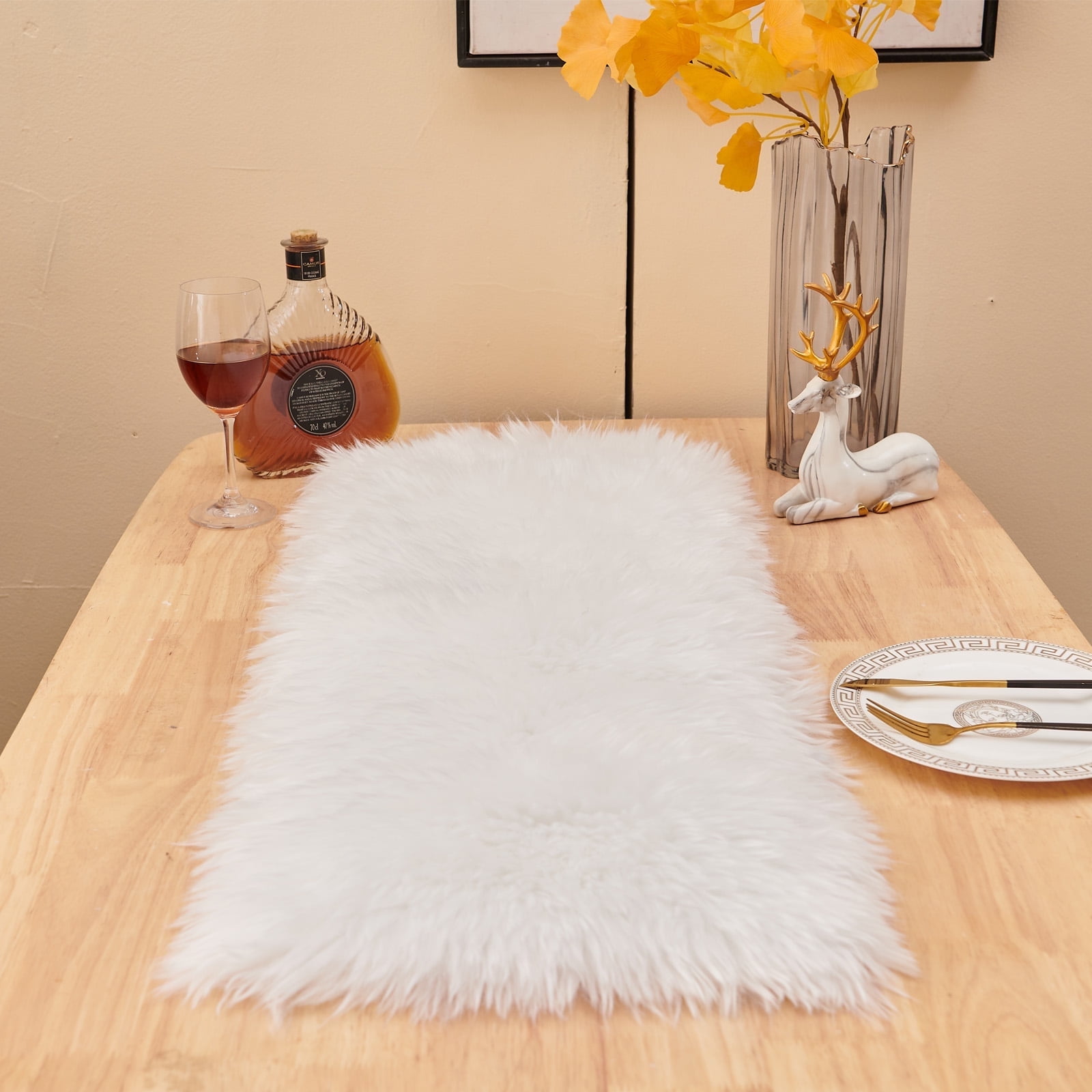 Table Runner, Faux Fur Dresser Table Decor Runner for Home Christmas ...