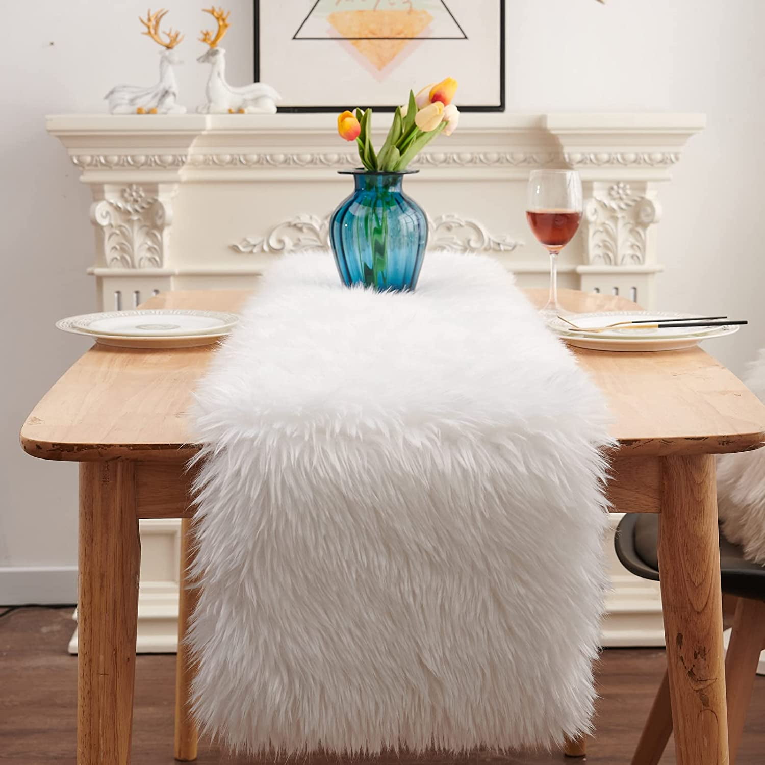 Table Runner, Modern White Dresser Fur Table Runners for Christmas ...