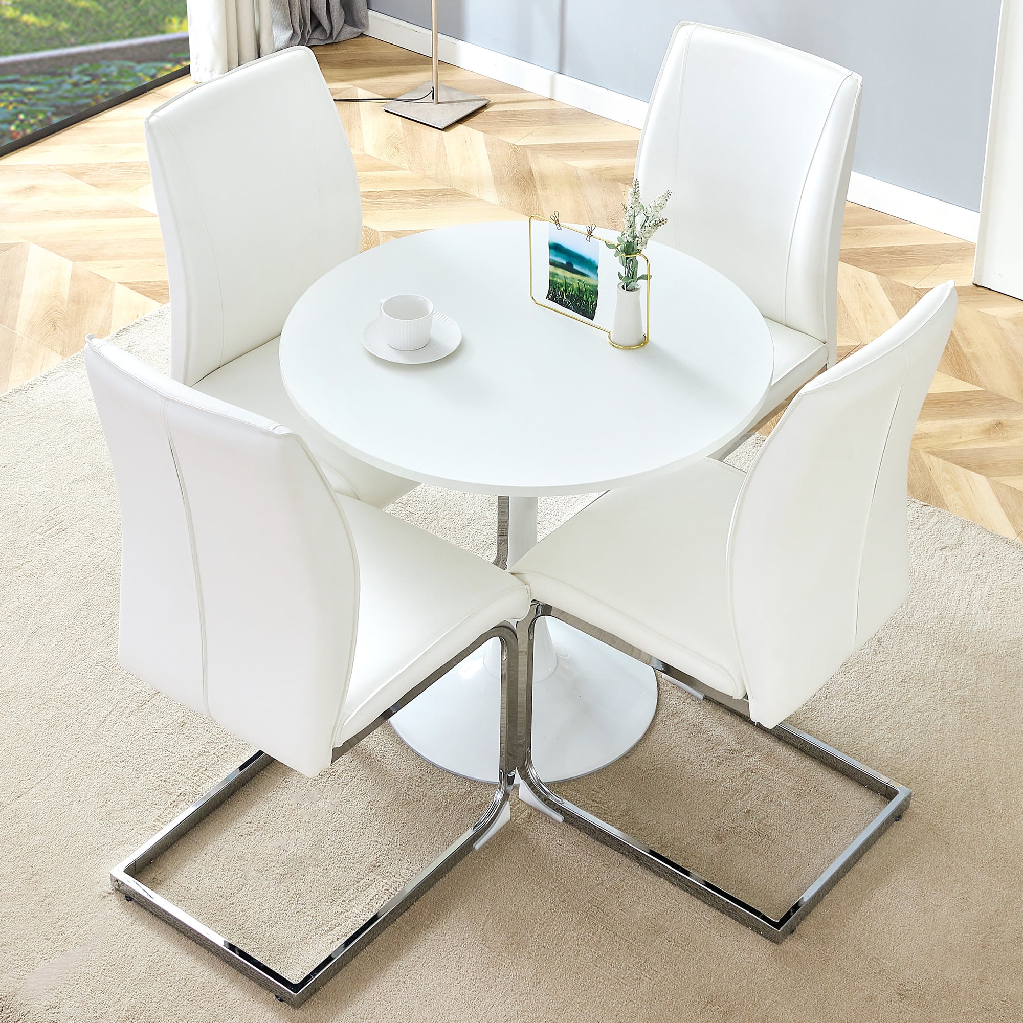 Table and chair set.Hourglass-Shaped Stable Small Round Table -31.9 ...