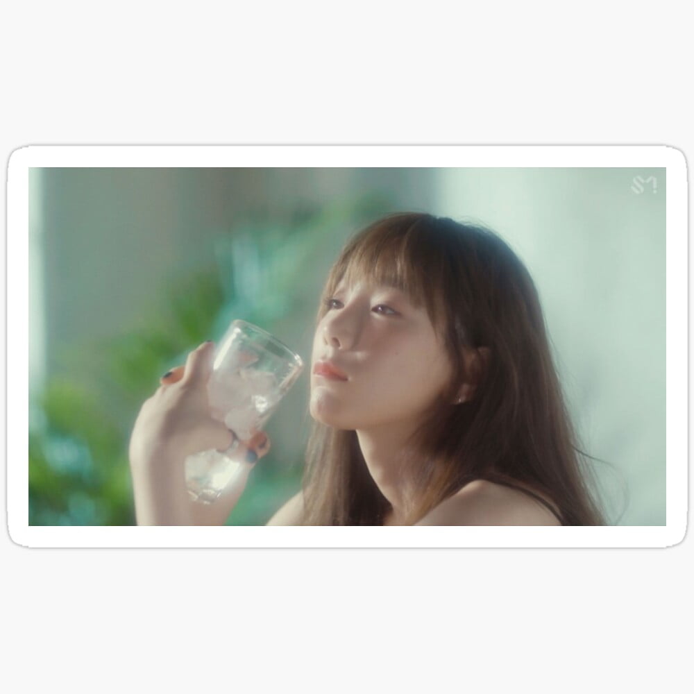 Taeyeon - Four Seasons Sticker Phone Decal Water Bottle Stickers Car ...