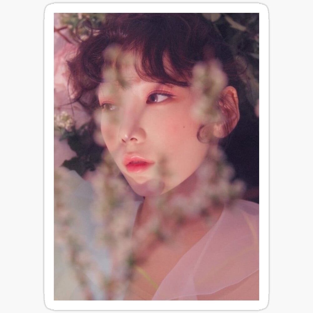 DOPASTICKER Taeyeon - Make Me Love You Gift You - Phone Stickers ...