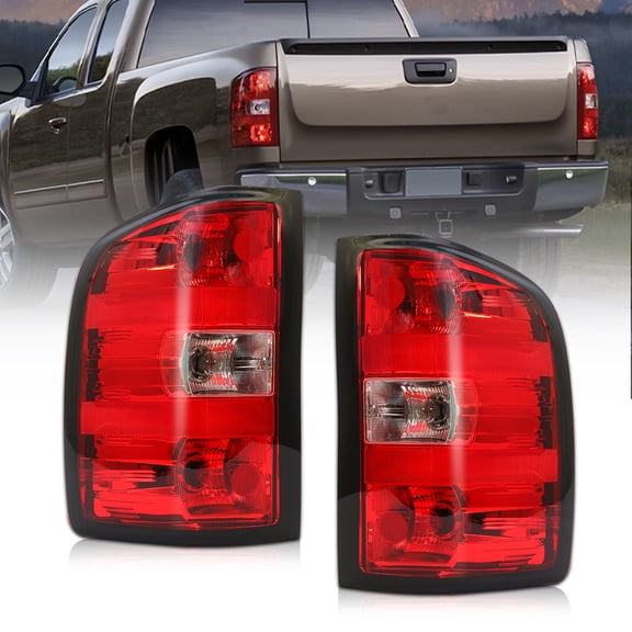 Chevrolet Silverado Tail Light