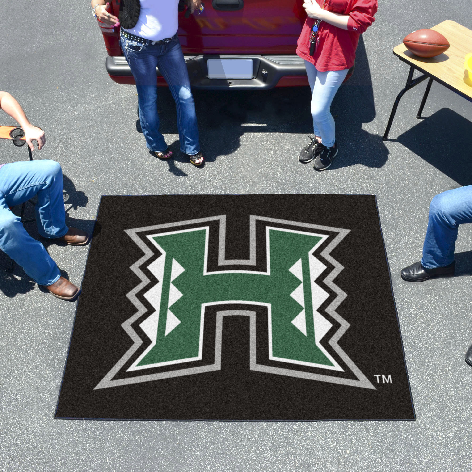 Tailgater Mat - Rainbows University of Hawaii 59.5"x71" - Walmart.com