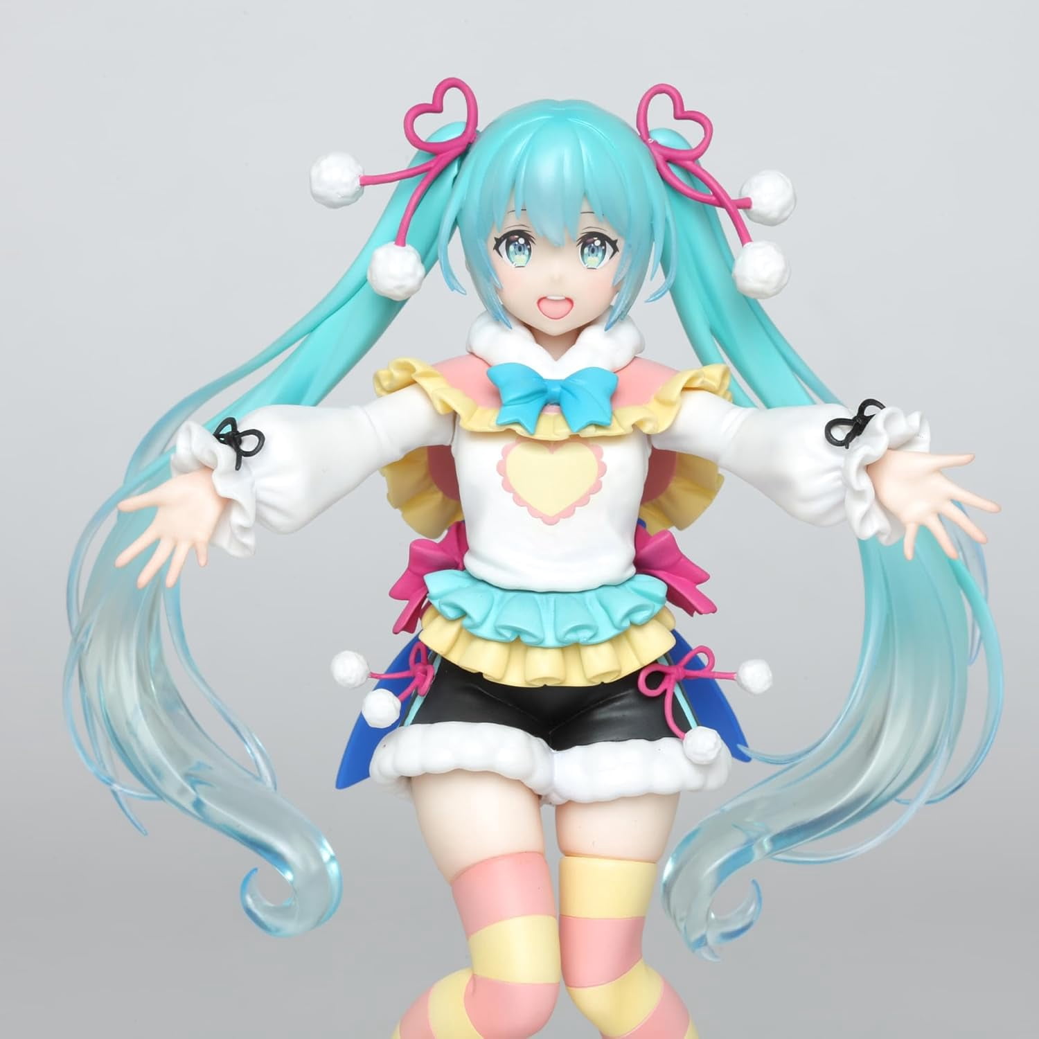 Taito 7" Hatsune Miku Figure Winter Image Version - Walmart.com