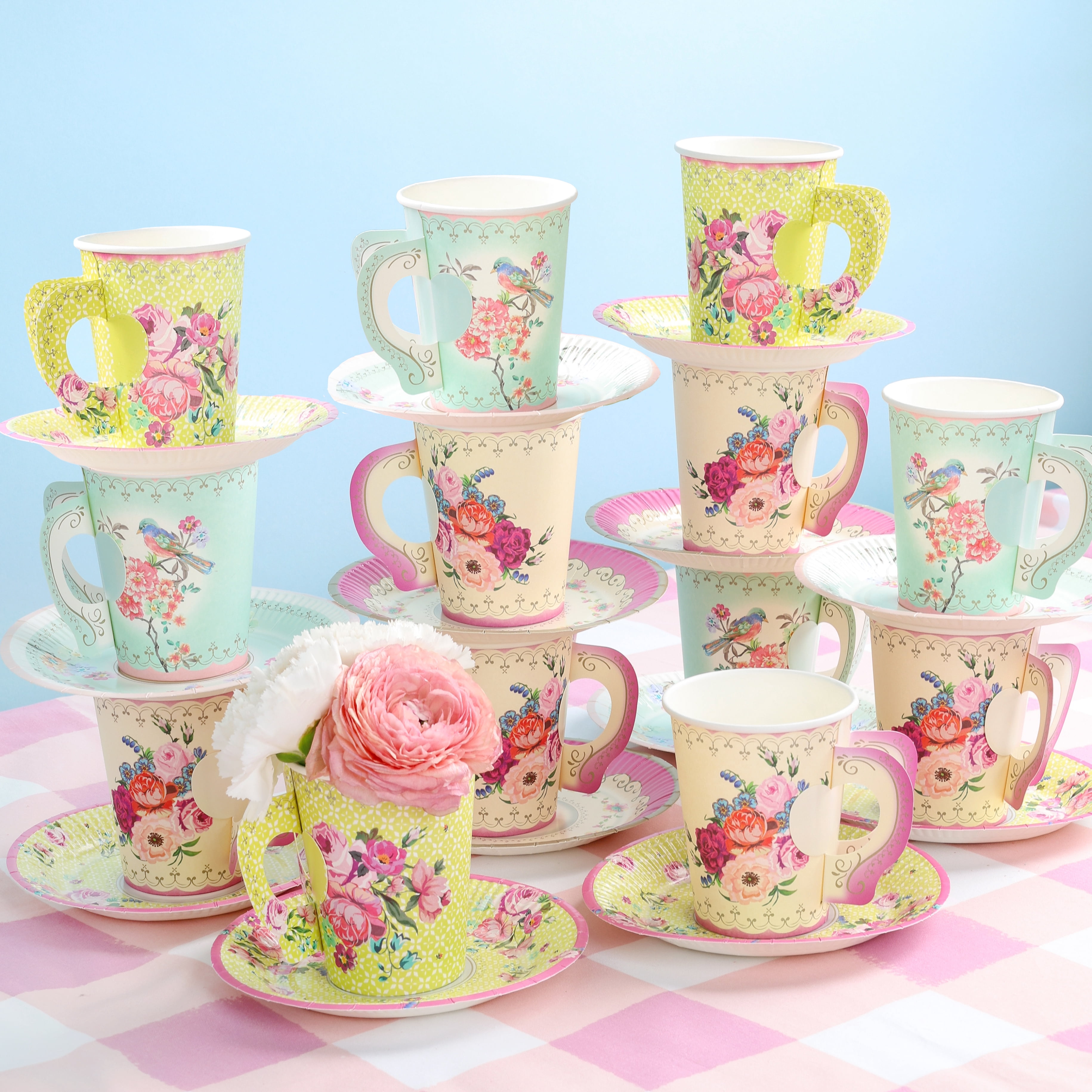 Talking Tables Vintage Paper Floral Disposable Tea Cups and Saucers 24 ...