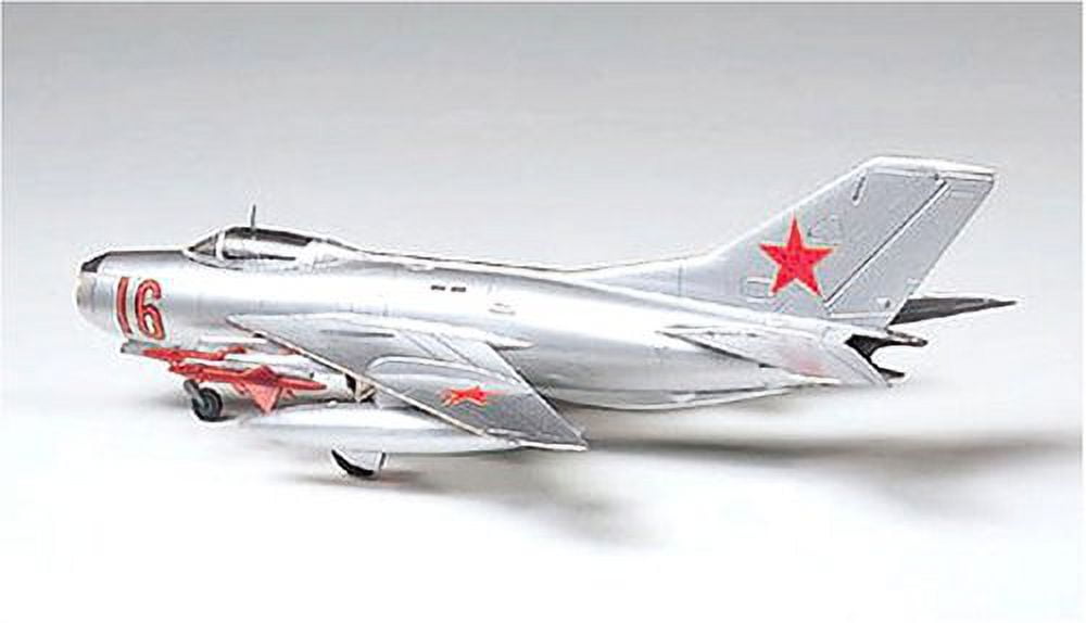 Tamiya 1/100 Combat Plane Series Soviet Air Force MiG-19 Farmer Plastic ...