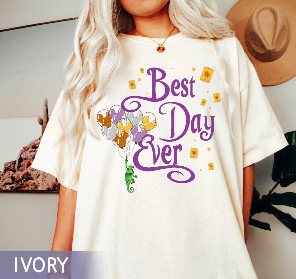 Tangled Pascal with Lanterns Mickey Balloons Best Day Ever Comfort ...