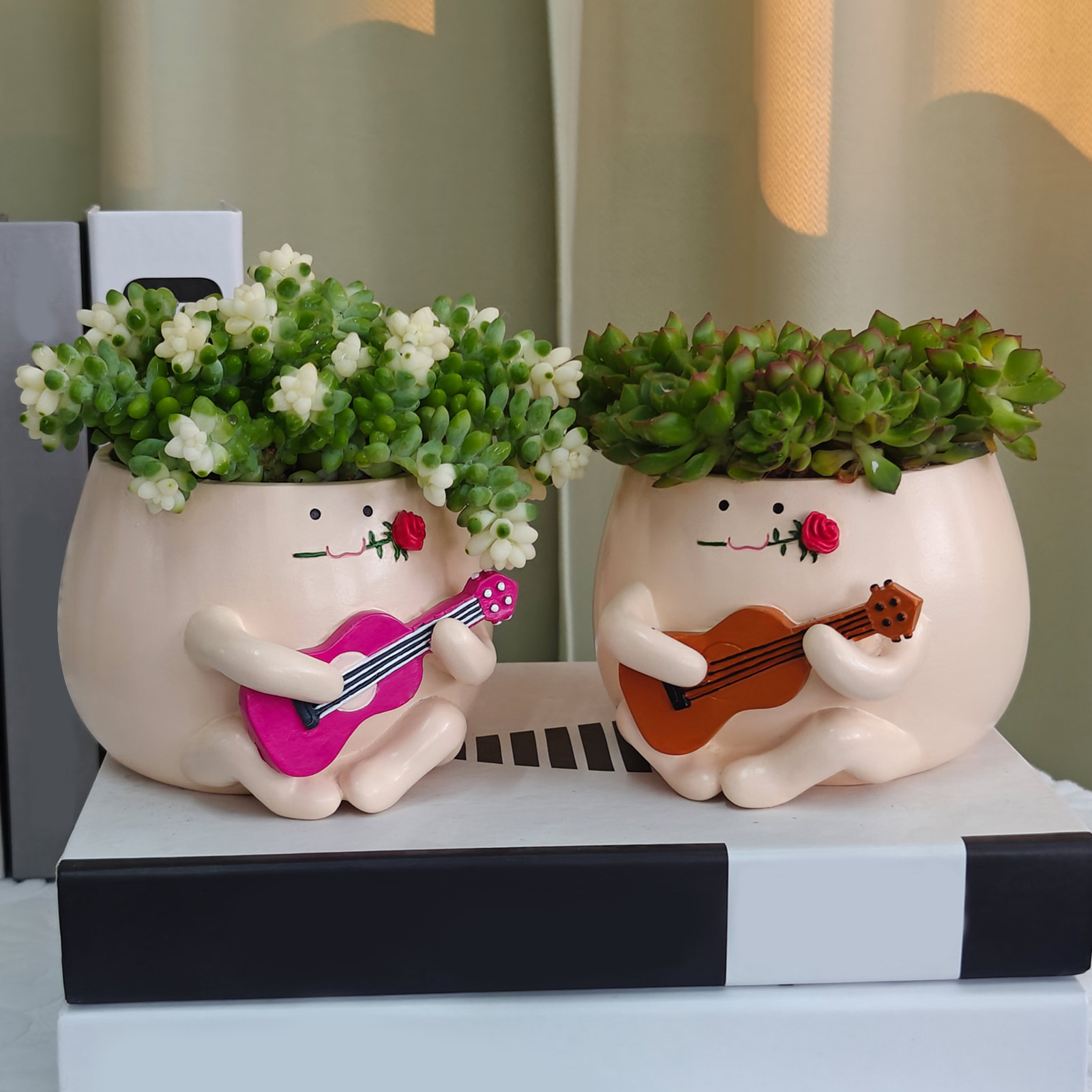Taosunzt Guitar Smiling Face Planter Pot Resin Ukulele Head Flowerpot ...