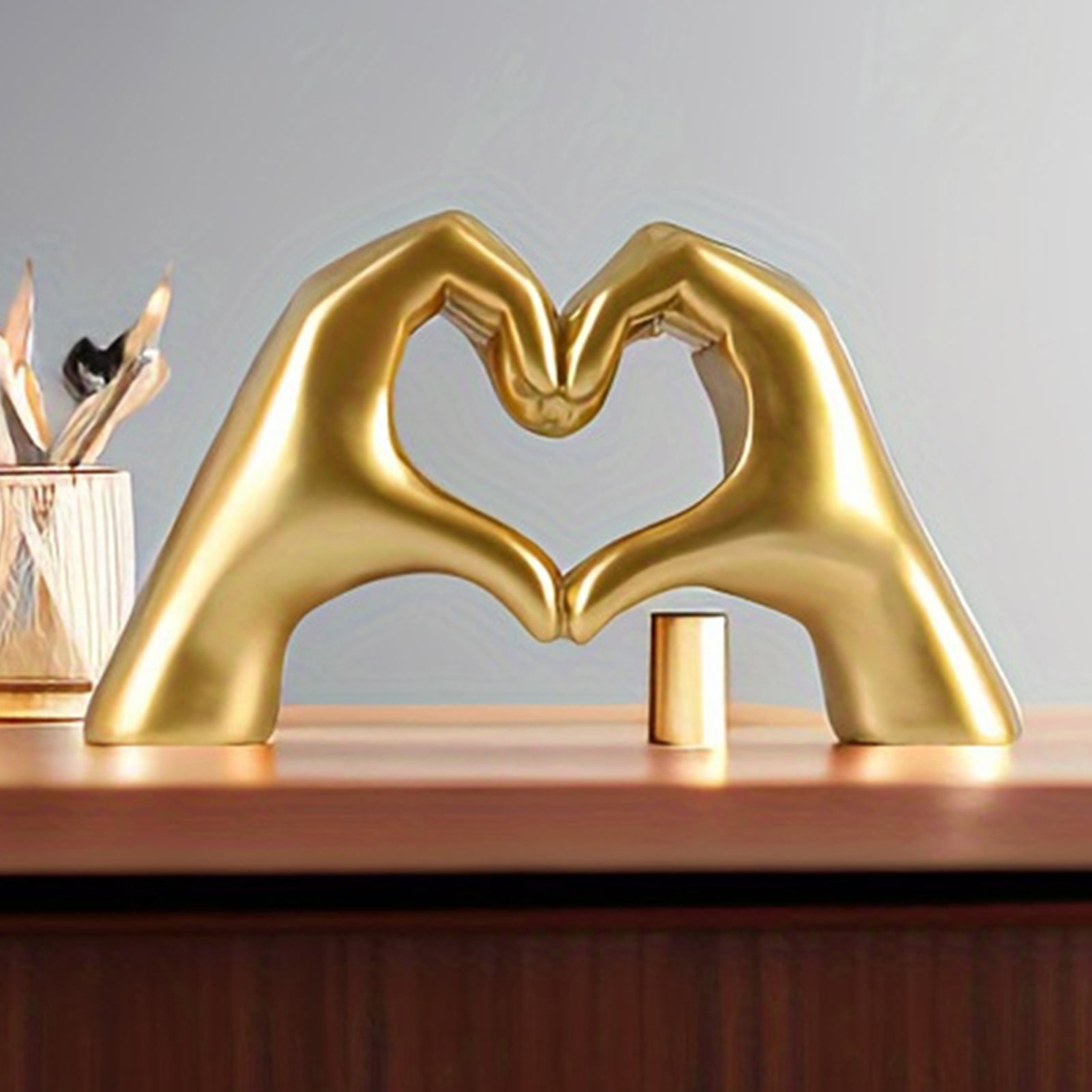 Taosunzt Love Heart Hand Figurine Heart-shaped Gesture Resin Statue ...