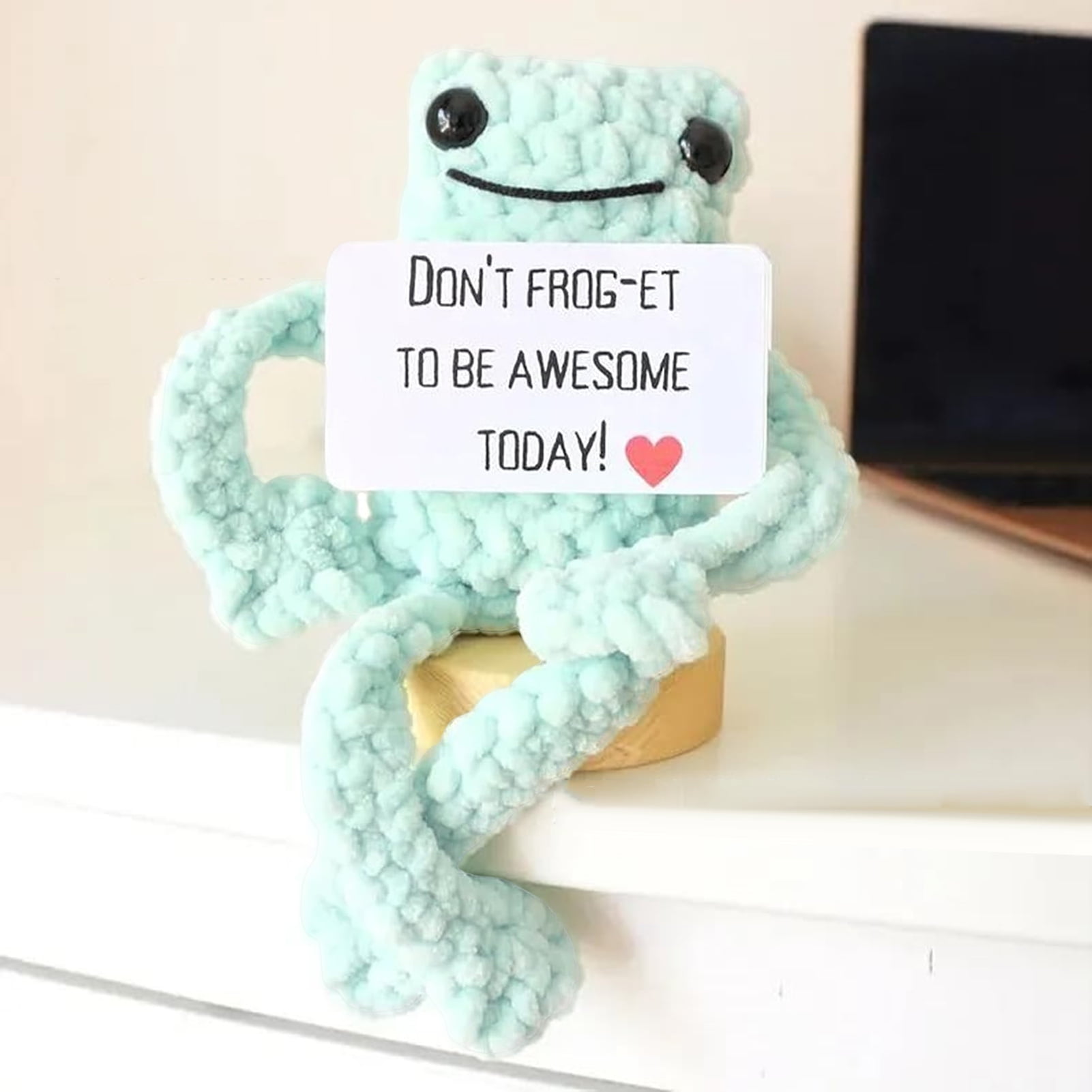 Taosunzt Positive Crochet Frog Doll with Encouraging Card Emotional ...
