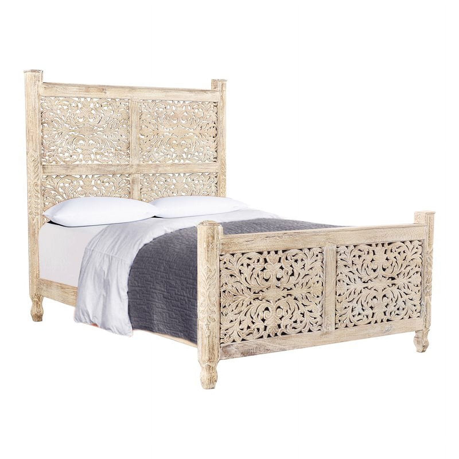 Taran Designs Monte Floral Carved Farmhouse Wood Queen Bed in Natural ...
