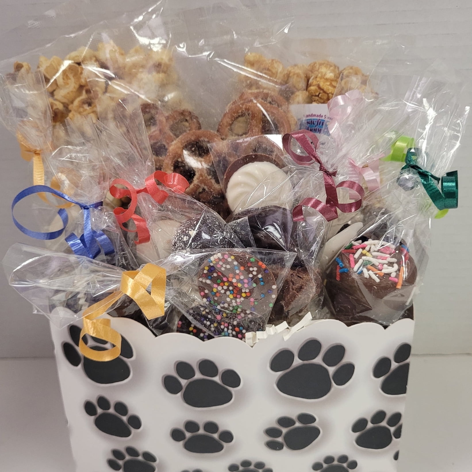 Tasteful Thoughts Animal Paw Prints Chocolate Gift Basket - Walmart.com