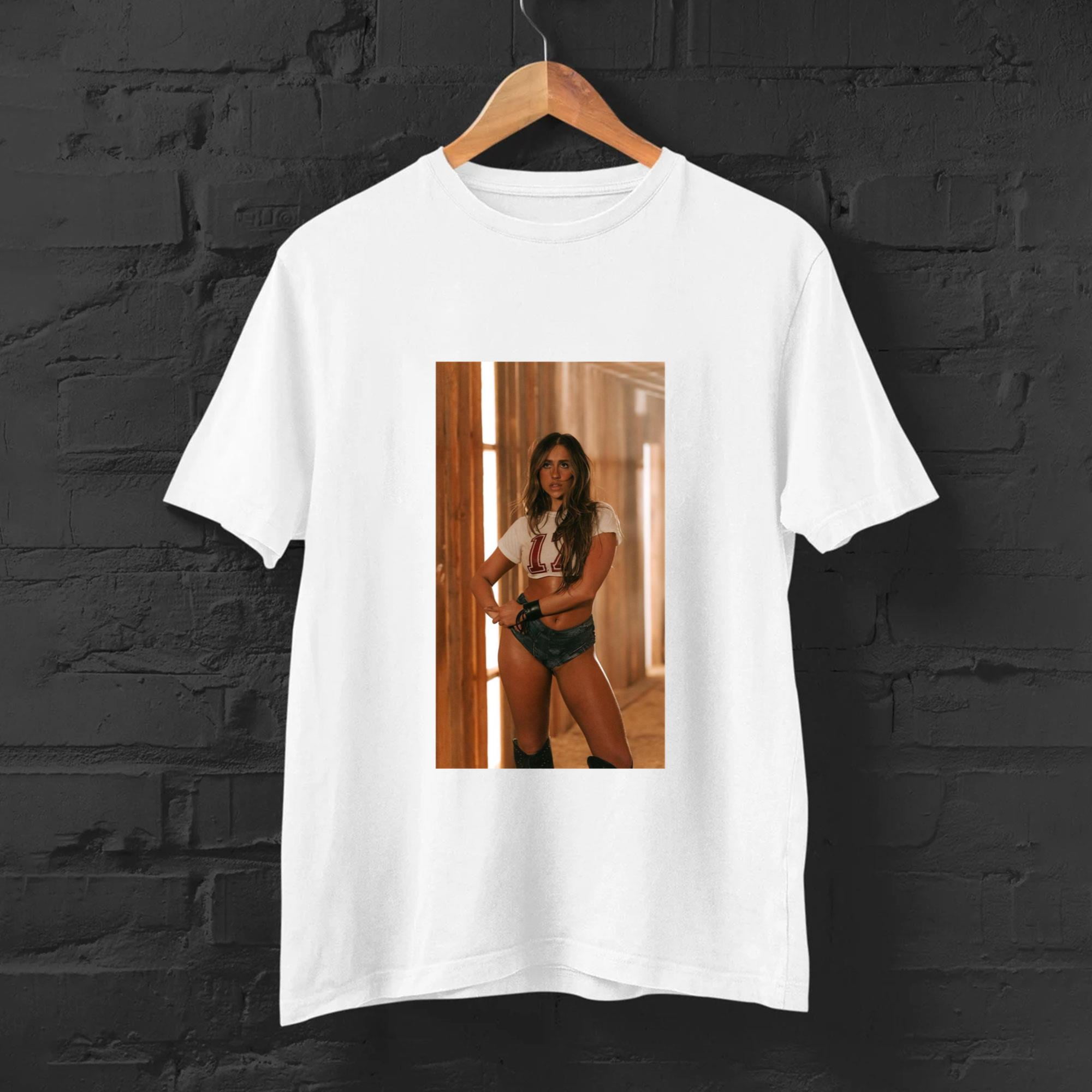 Tate McRae Tee Shirt - Walmart.com